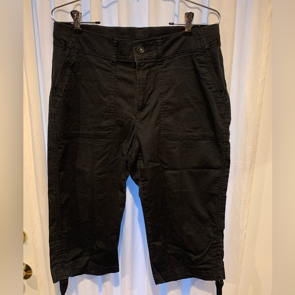 Lee | Pants & Jumpsuits | Lee Capris Black Size Cotton Comfort Waist ...
